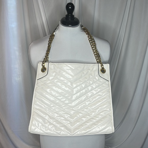 Sondra Roberts | Bags | Sondra Roberts Quilted Purse | Poshmark